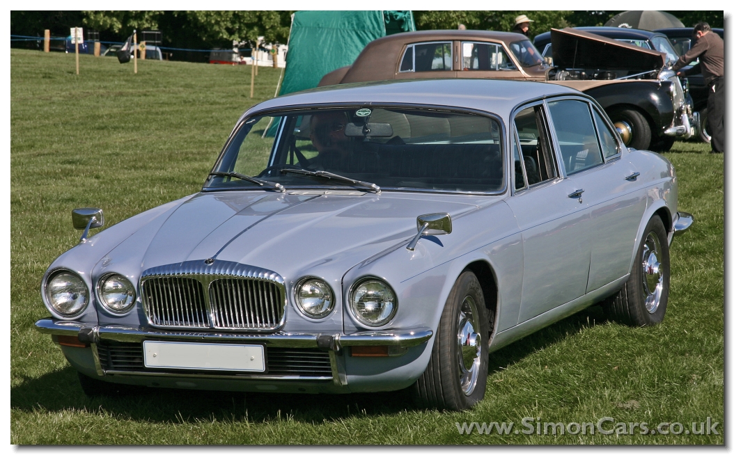 Simon Cars - Daimler Double-Six